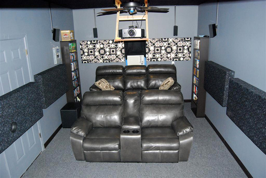 MrFattBill's Home Theater Gallery - garage theater (206 photos)